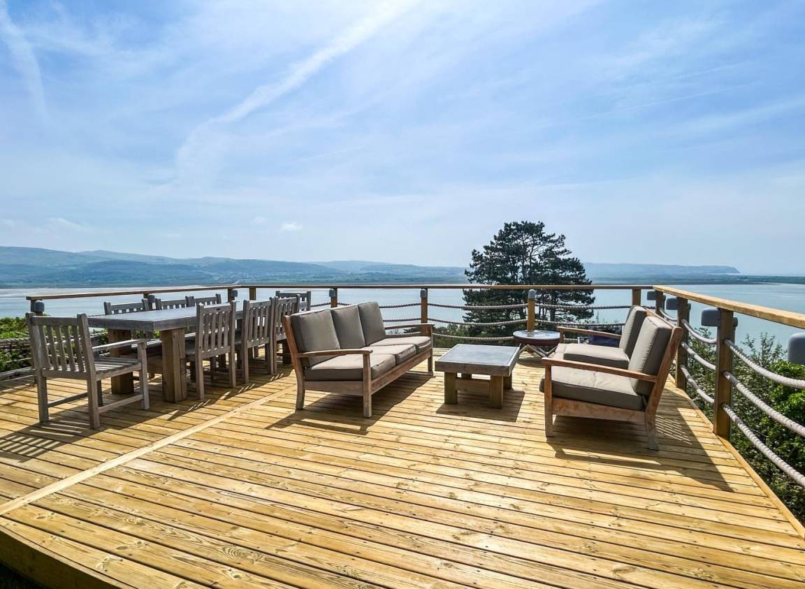 Cottage ∙ 5 Bedrooms ∙ 11 Guests - Borth