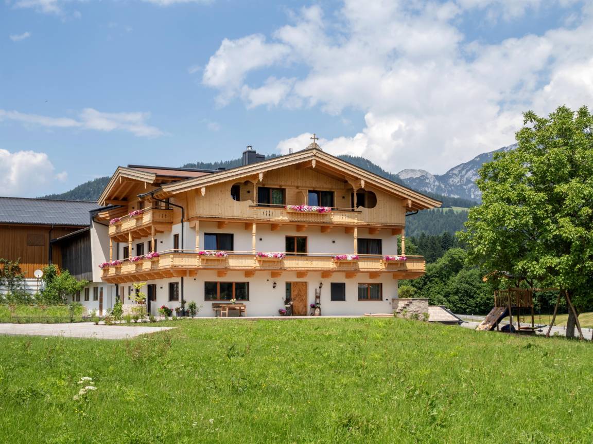 73 M² Ferienwohnung ∙ 2 Schlafzimmer ∙ 5 Gäste - Söll