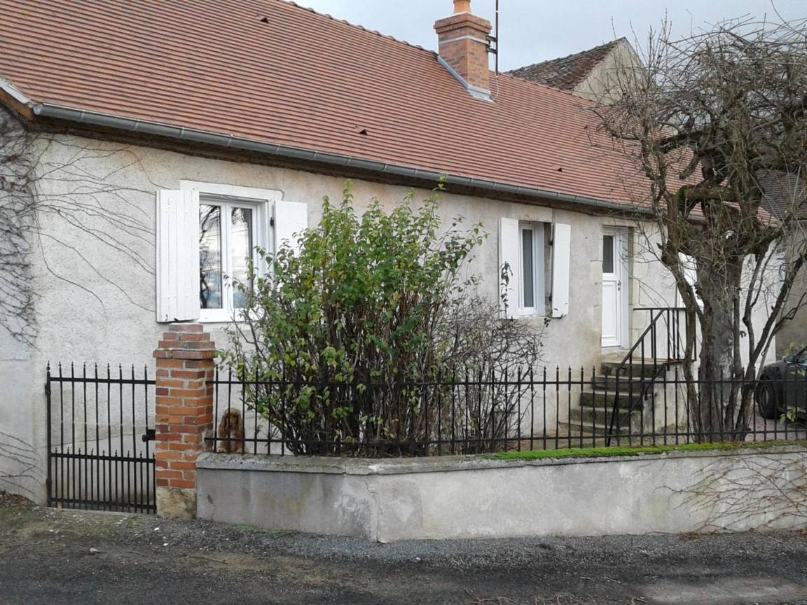 42 M² Cottage ∙ 2 Bedrooms ∙ 4 Guests - Auvergne