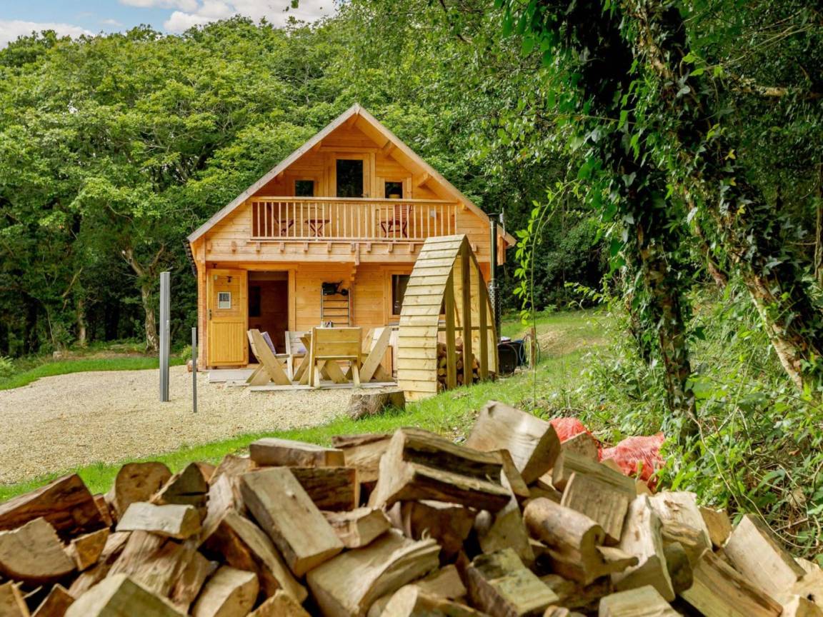 Lodge ∙ 2 Bedrooms ∙ 4 Guests - Bude