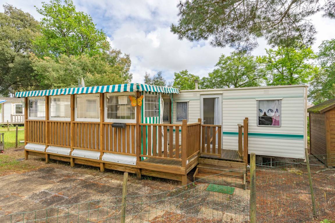 30 M² Camping ∙ 2 Chambres ∙ 4 Personnes - Ronce-les-Bains