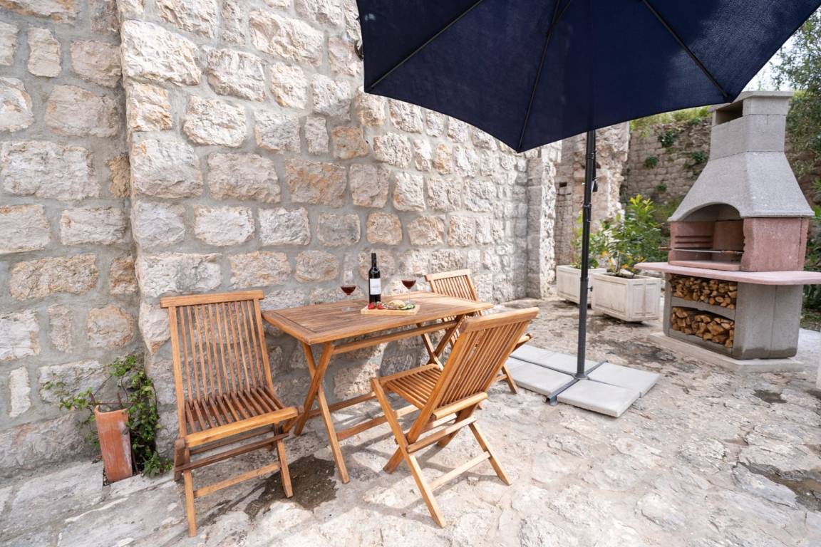 80 M² House ∙ 2 Bedrooms ∙ 4 Guests - Ston