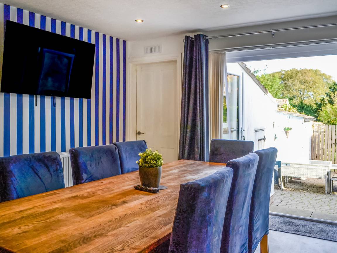 Cottage ∙ 4 Bedrooms ∙ 8 Guests - Yorkshire