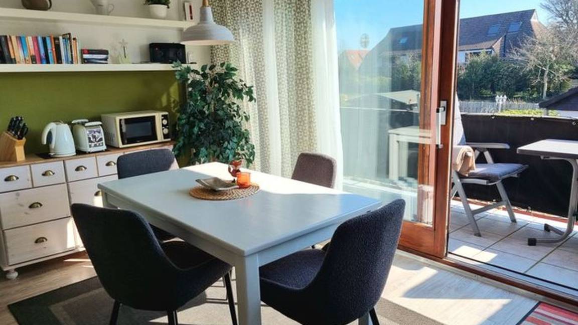 46 M² Ferienwohnung ∙ 1 Schlafzimmer ∙ 3 Gäste - Varel