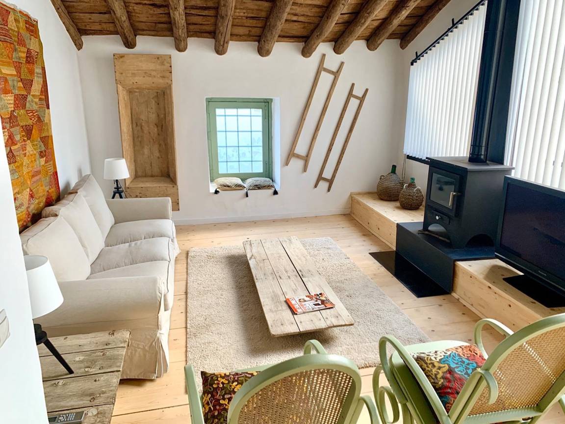 175 M² Casa ∙ 4 Habitaciones ∙ 8 Huéspedes - Huéscar