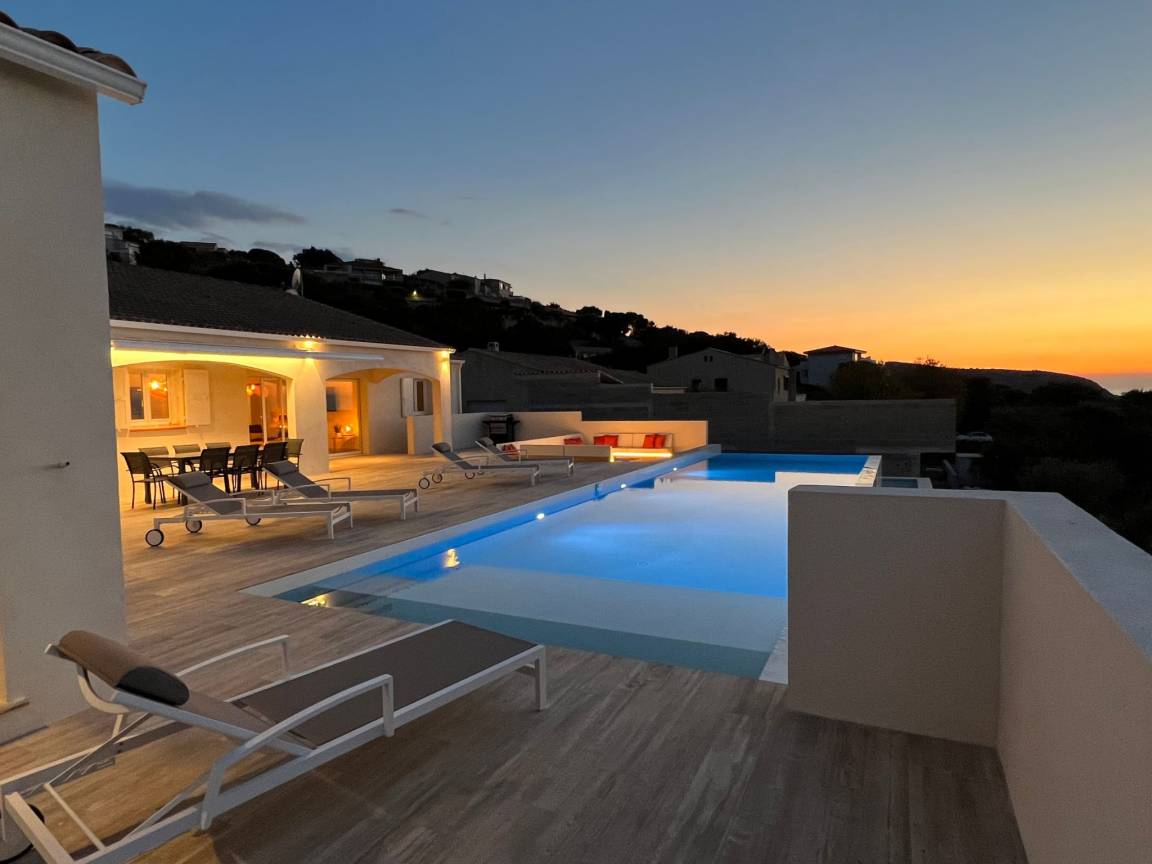 200 M² Ferienhaus ∙ 4 Schlafzimmer ∙ 8 Gäste - L'Île-Rousse