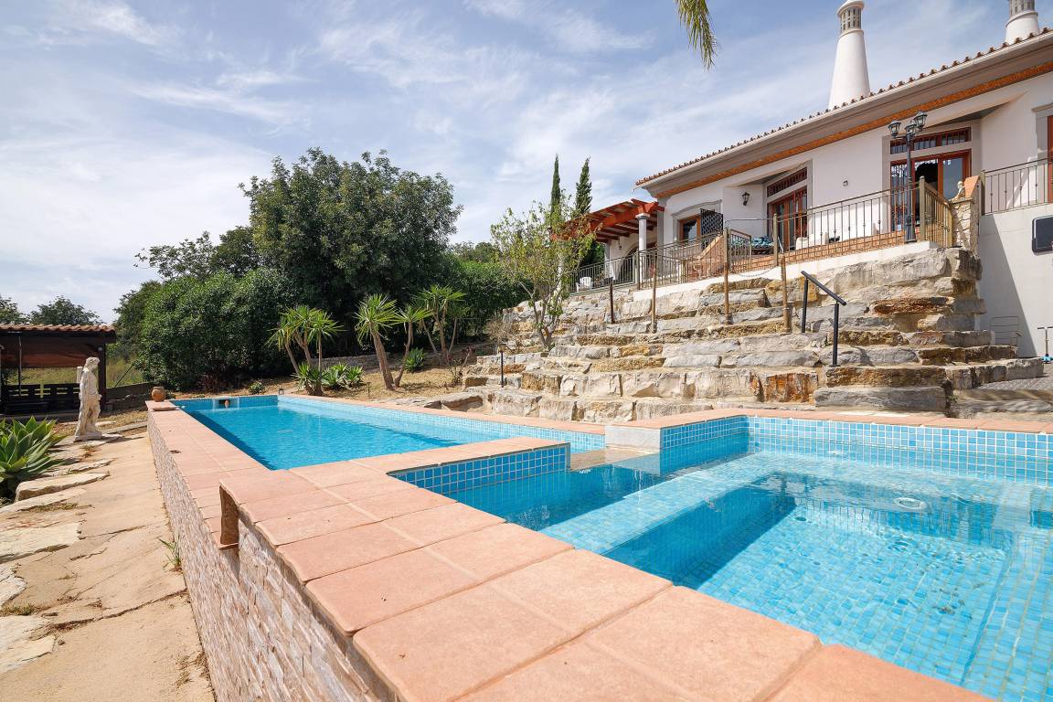 120 M² Villa ∙ 2 Habitaciones ∙ 5 Huéspedes - São Brás de Alportel