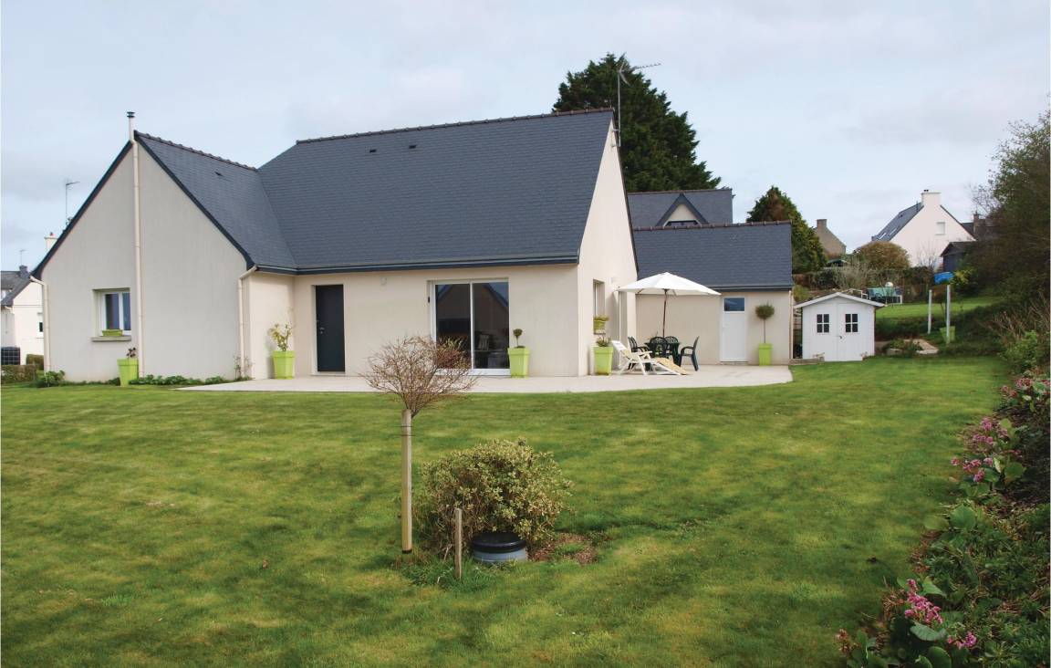 120 M² Maison De Vacances ∙ 3 Chambres ∙ 6 Personnes - Louannec