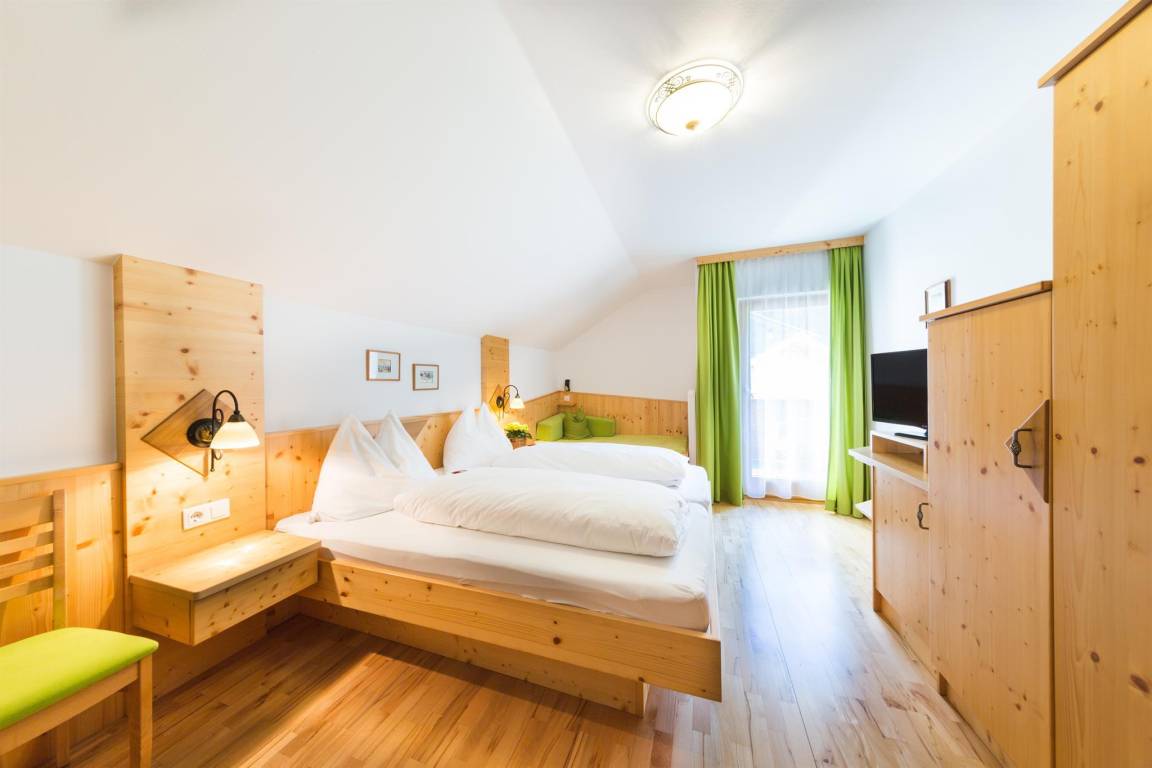 21 M² Hotel ∙ 1 Schlafzimmer ∙ 2 Gäste - Lienz