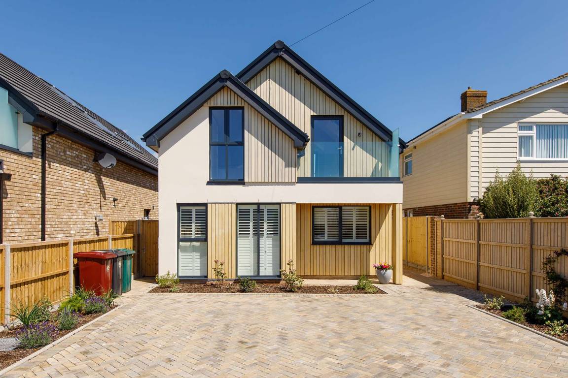 186 M² House ∙ 4 Bedrooms ∙ 10 Guests - Chichester