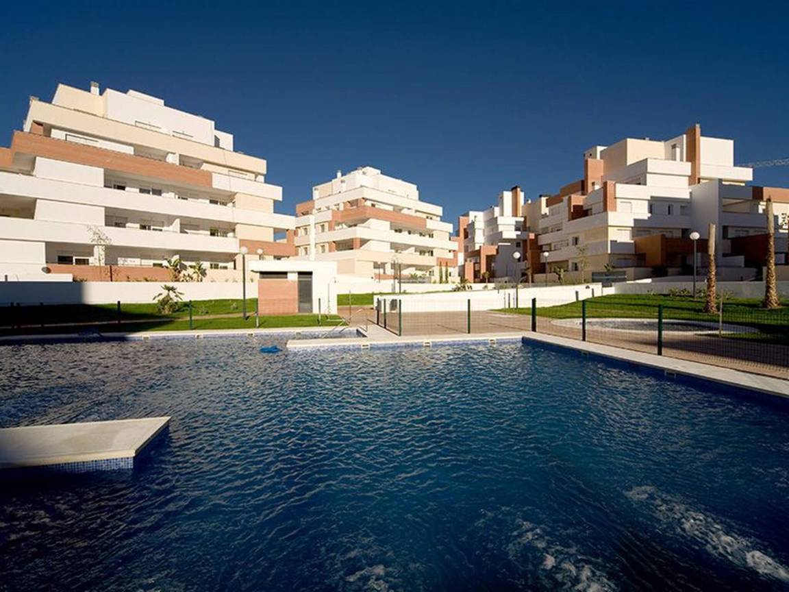 80 M² Apartment ∙ 2 Bedrooms ∙ 5 Guests - Roquetas de Mar