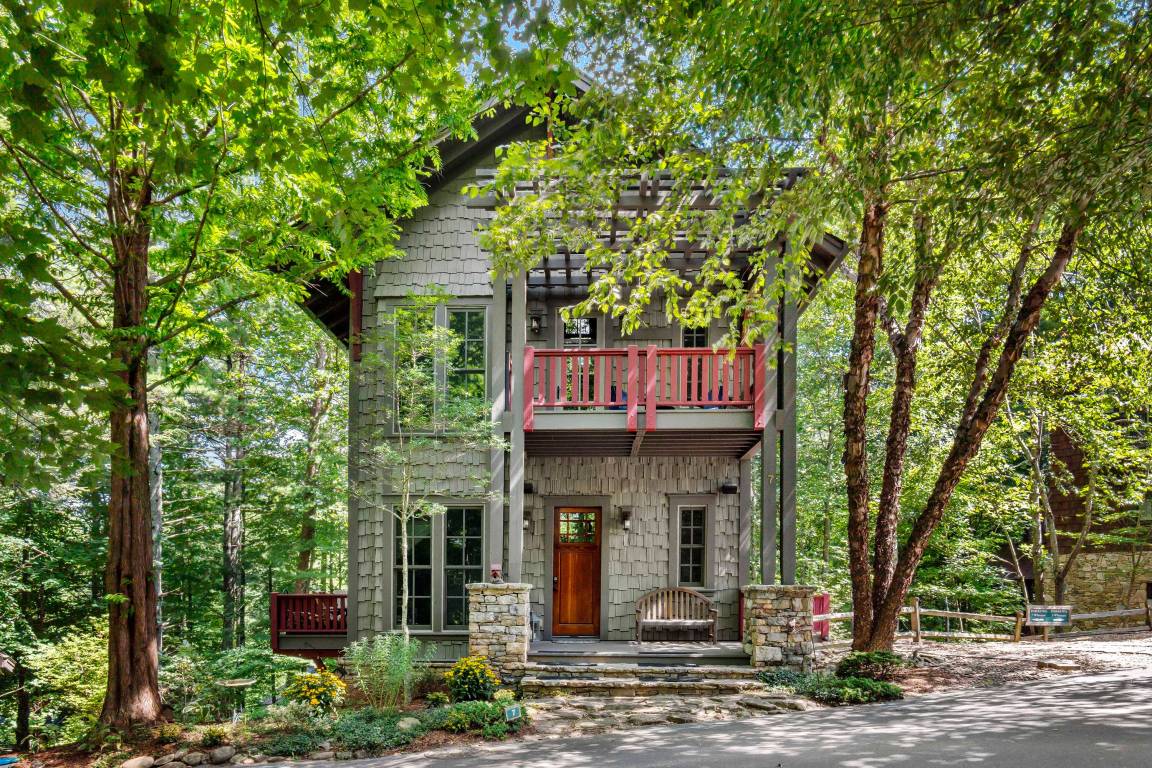 173 M² House ∙ 2 Bedrooms ∙ 6 Guests - Black Mountain, NC