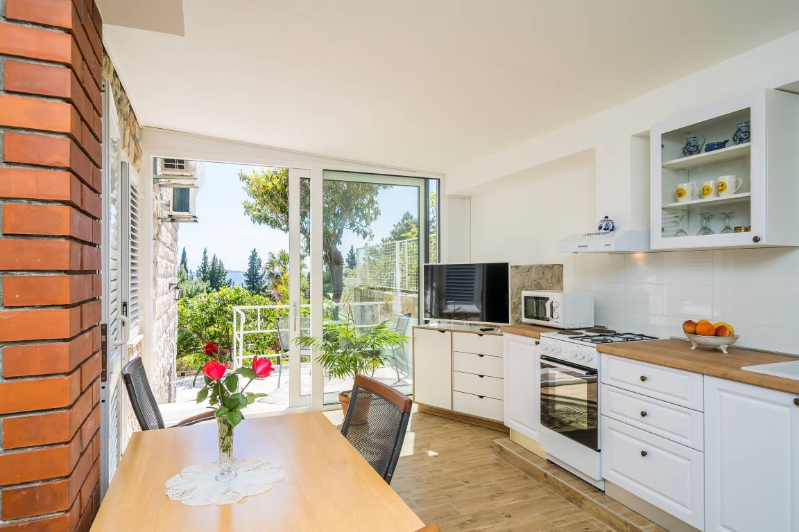51 M² Apartamento ∙ 2 Habitaciones ∙ 4 Huéspedes - Srebreno