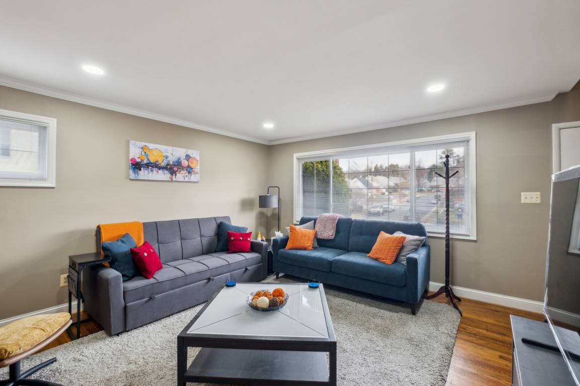 142 M² Ferienhaus ∙ 4 Schlafzimmer ∙ 8 Gäste - Washington, D.C., DC