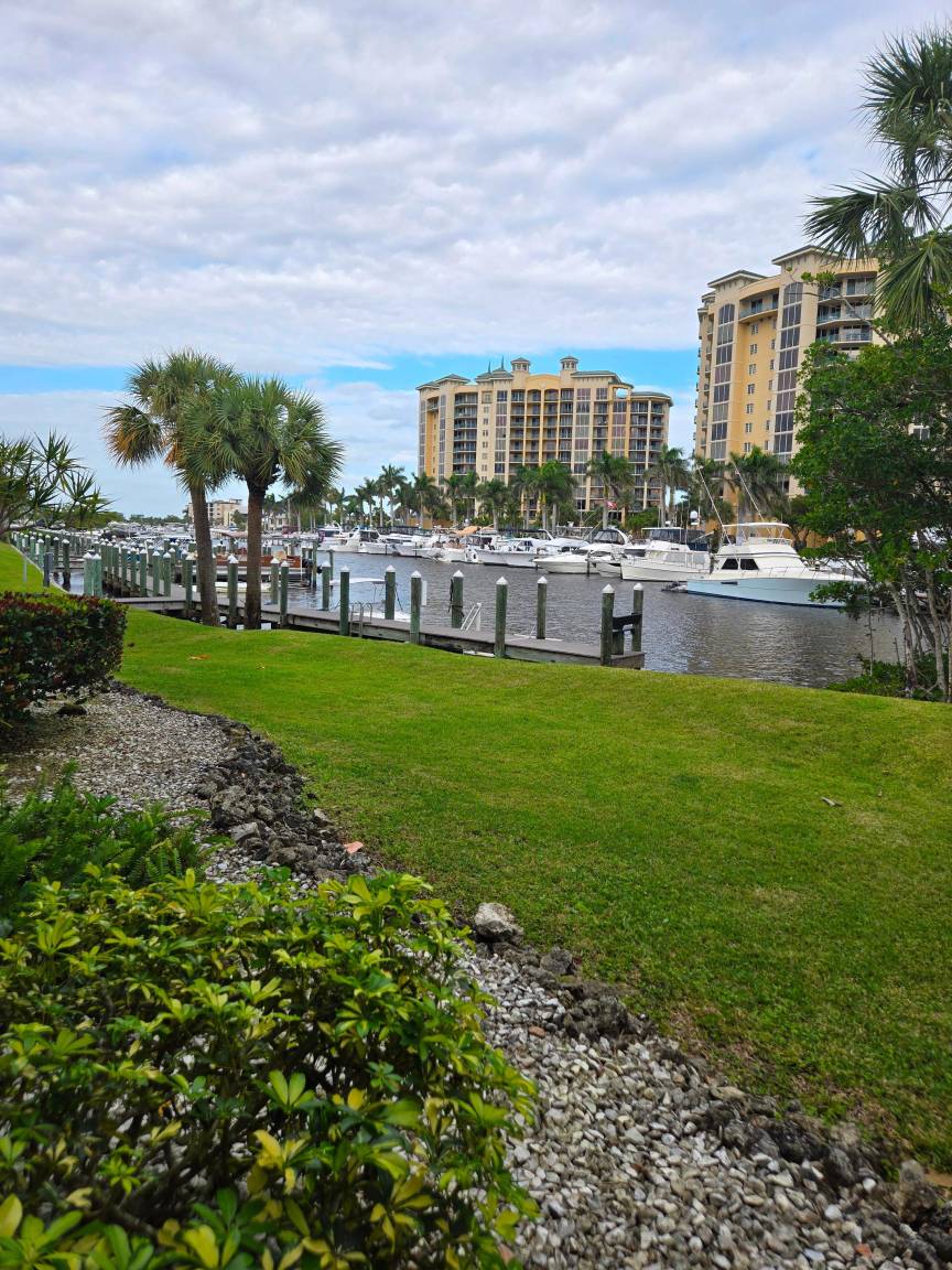 109 M² House ∙ 2 Bedrooms ∙ 5 Guests - Fort Myers