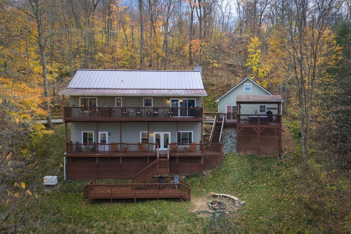 243 M² Cabin ∙ 4 Bedrooms ∙ 11 Guests - Sugar Mountain, NC