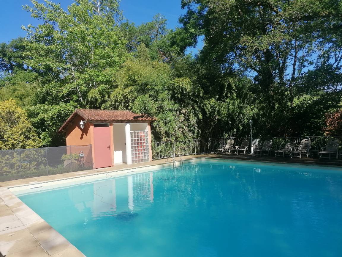 Gîte ∙ 7 Chambres ∙ 20 Personnes - Najac