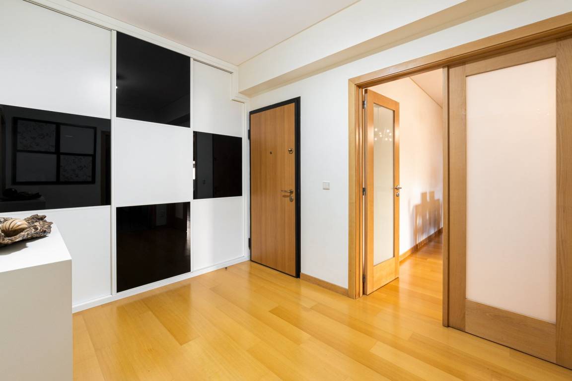 150 M² Apartamento ∙ 2 Quartos ∙ 4 Hóspedes - Vila Nova de Gaia