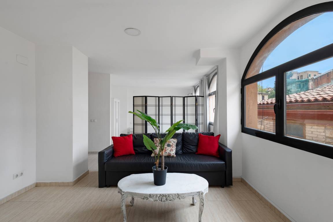 65 M² Apartamento ∙ 1 Quarto ∙ 2 Hóspedes - Manresa