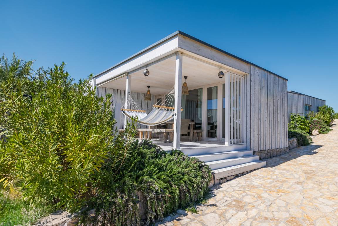 54 M² Villa ∙ 2 Bedrooms ∙ 6 Guests - Murter