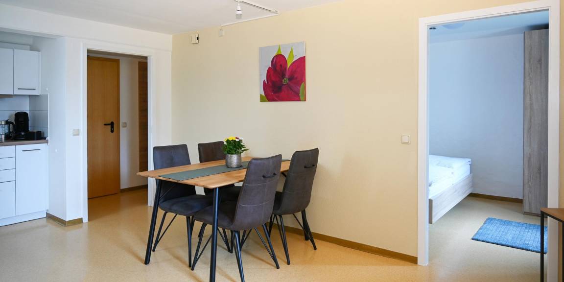 37 M² Ferienwohnung ∙ 1 Schlafzimmer ∙ 4 Gäste - Losheim am See