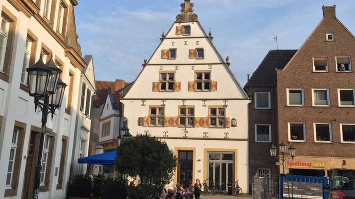 80 M² Ferienwohnung ∙ 1 Schlafzimmer ∙ 6 Gäste - Rheine