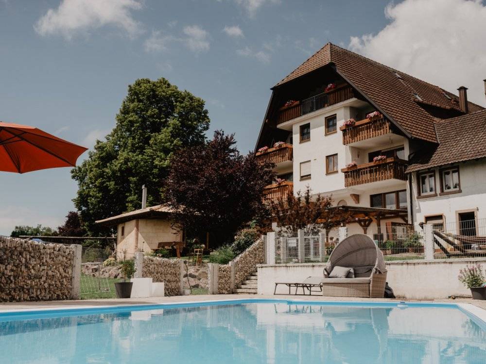 65 M² Ferienwohnung ∙ 2 Schlafzimmer ∙ 2 Gäste - Emmendingen