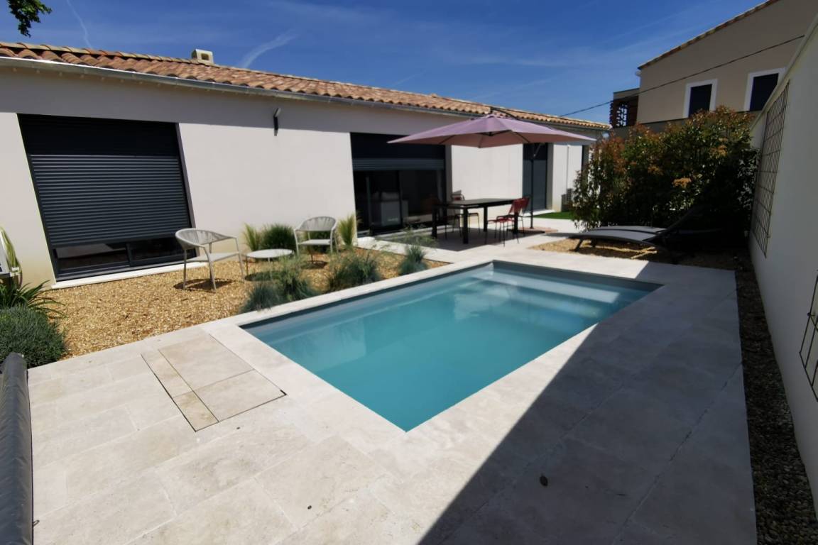 130 M² Casa ∙ 3 Habitaciones ∙ 6 Huéspedes - L'Isle-sur-la-Sorgue