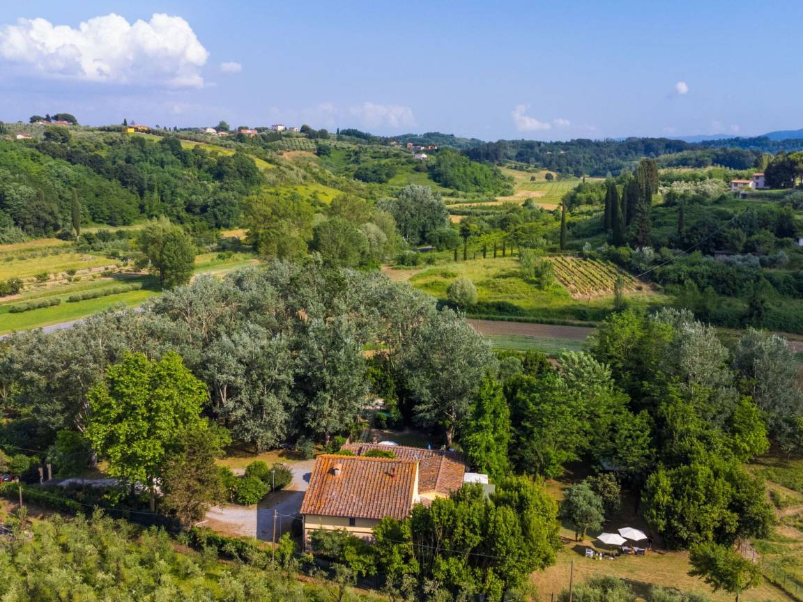 250 M² Villa ∙ 4 Schlafzimmer ∙ 8 Gäste - Pontedera