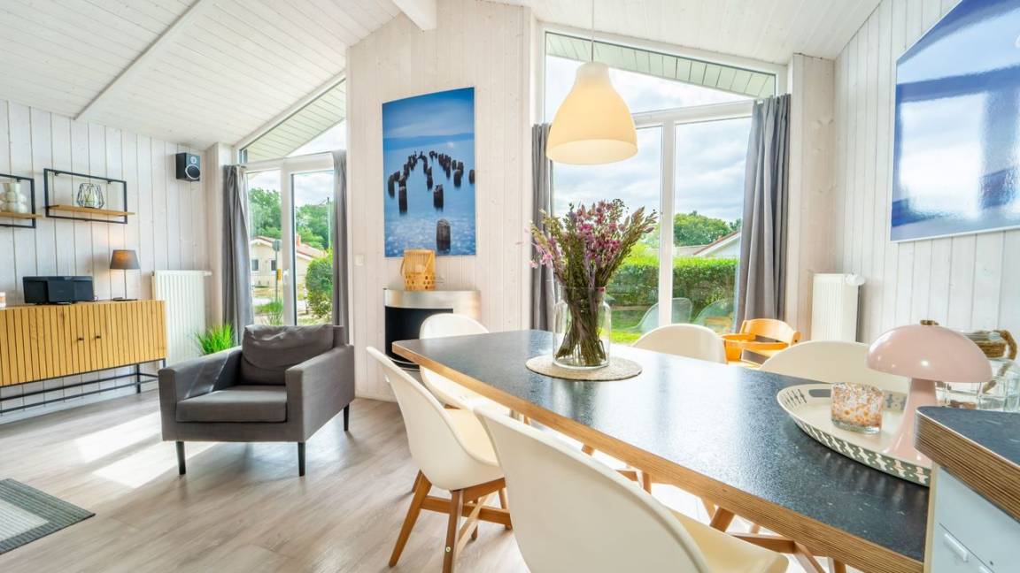 58 M² House ∙ 2 Bedrooms ∙ 4 Guests - Lübeck