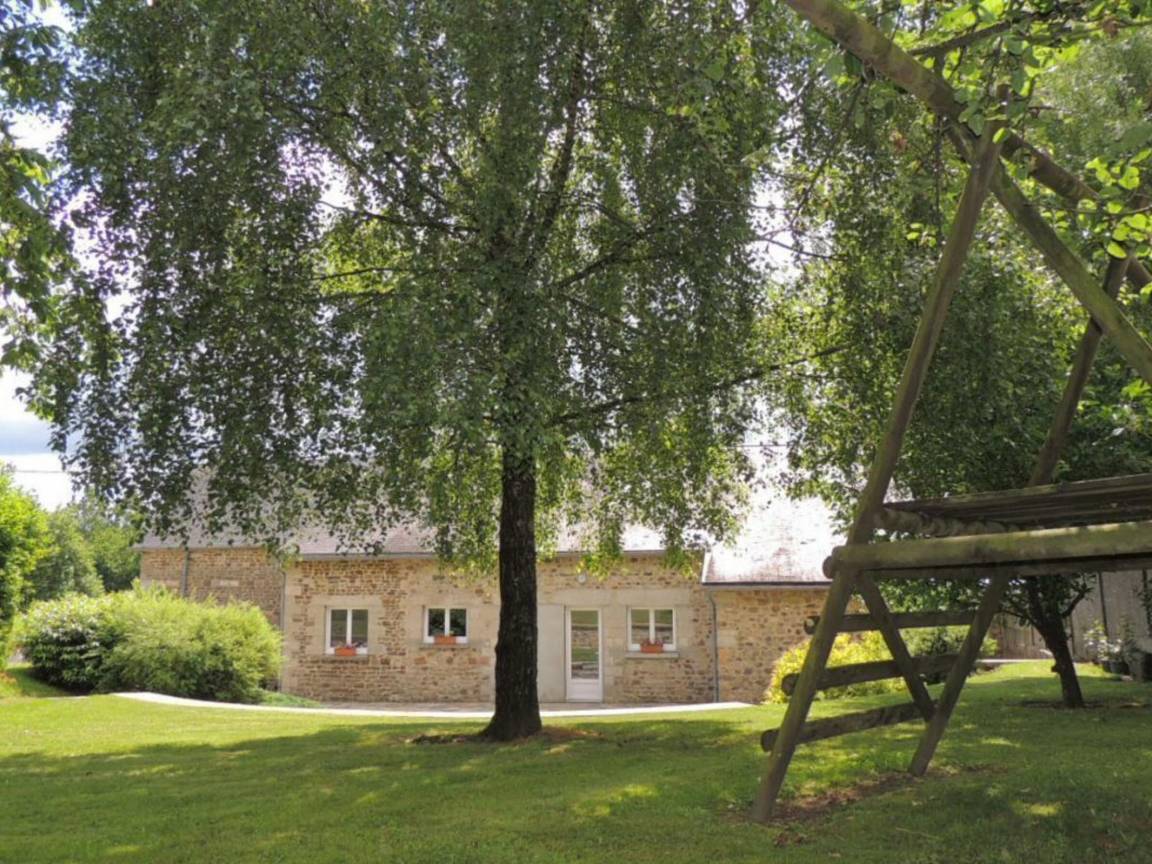 160 M² Cottage ∙ 2 Bedrooms ∙ 4 Guests - Normandy