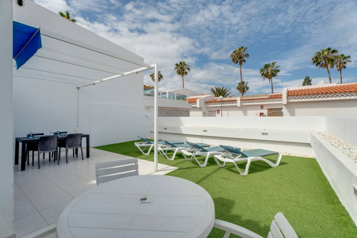 70 M² Apartamento ∙ 2 Habitaciones ∙ 6 Huéspedes - Costa Adeje