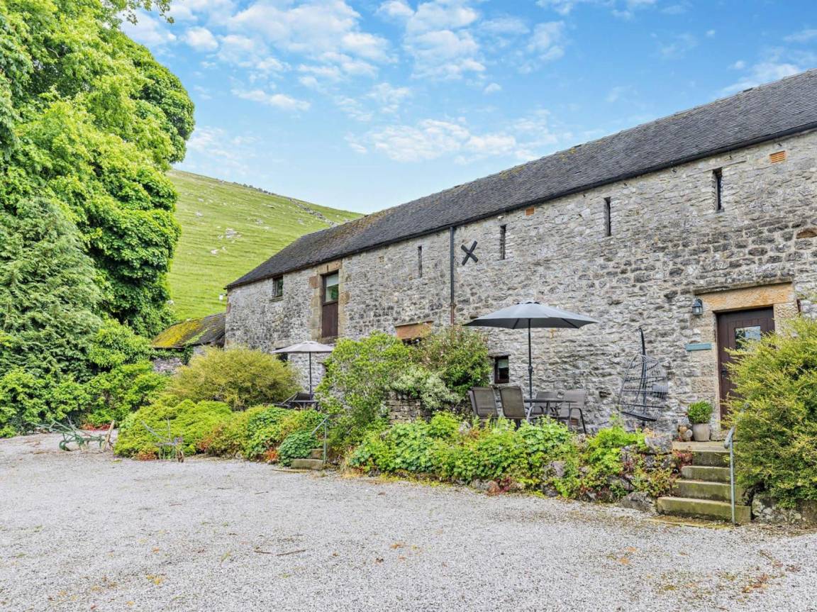 Cottage ∙ 3 Bedrooms ∙ 6 Guests - Alstonefield