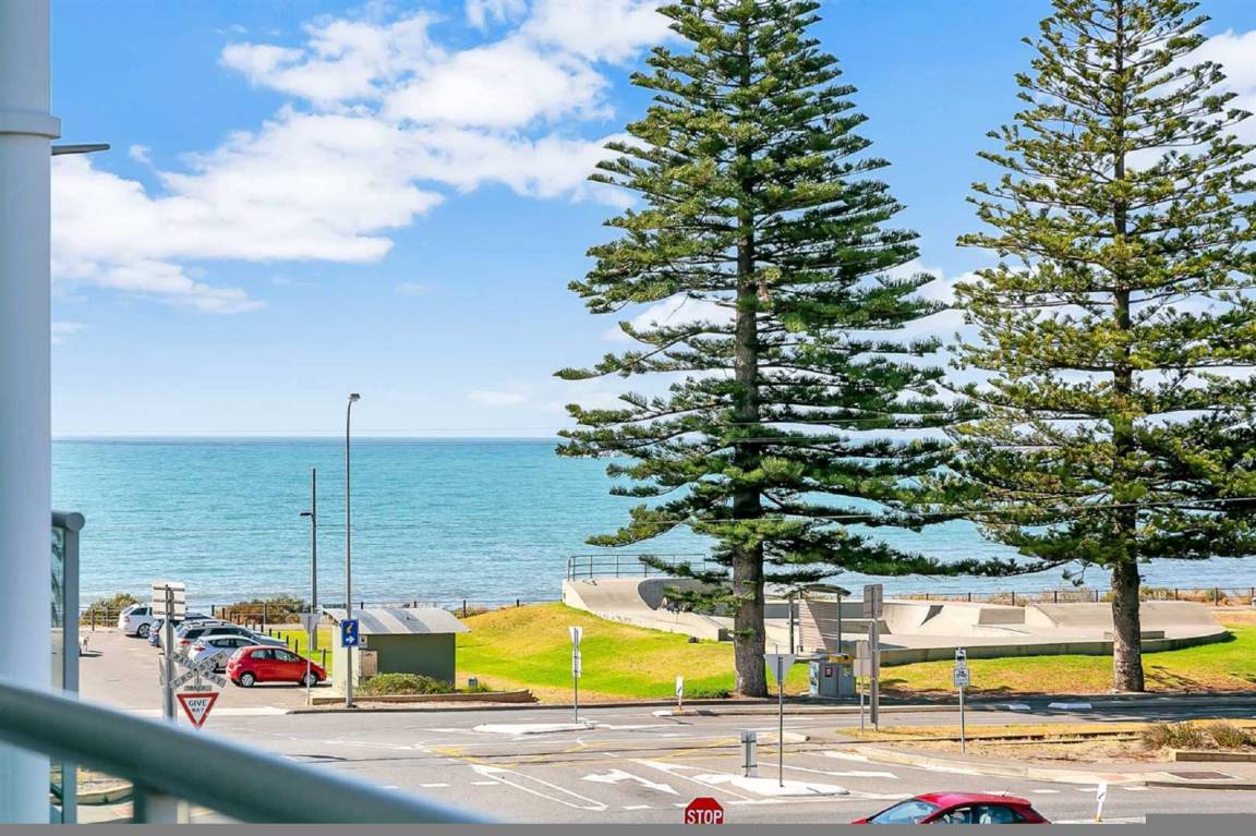 130 M² Apartment ∙ 3 Bedrooms ∙ 7 Guests - Victor Harbor