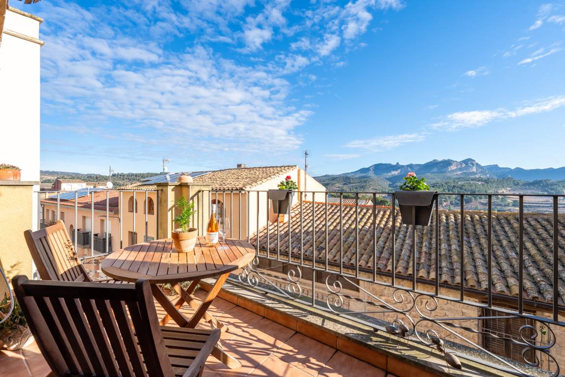 90 M² Casa ∙ 3 Habitaciones ∙ 6 Huéspedes - Bot