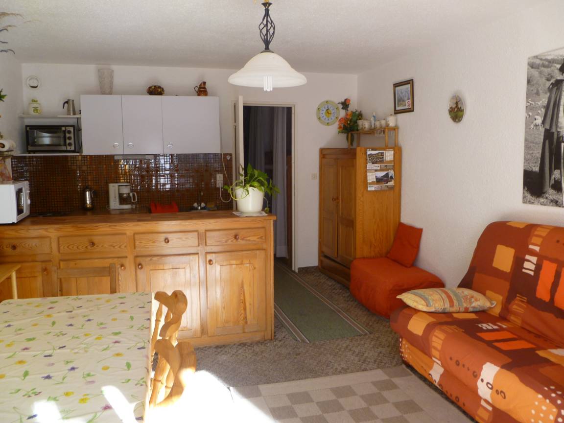 38 M² Ferienhaus ∙ 1 Schlafzimmer ∙ 4 Gäste - Jausiers