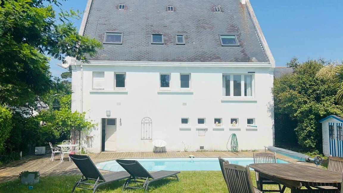 200 M² Talo ∙ 4 Makuuhuonetta ∙ 8 Vierasta - Concarneau