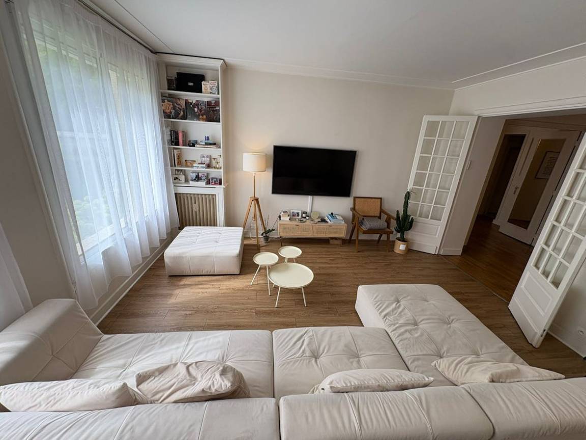 100 M² Appartamento ∙ 1 Camera Da Letto ∙ 5 Ospiti - Versailles