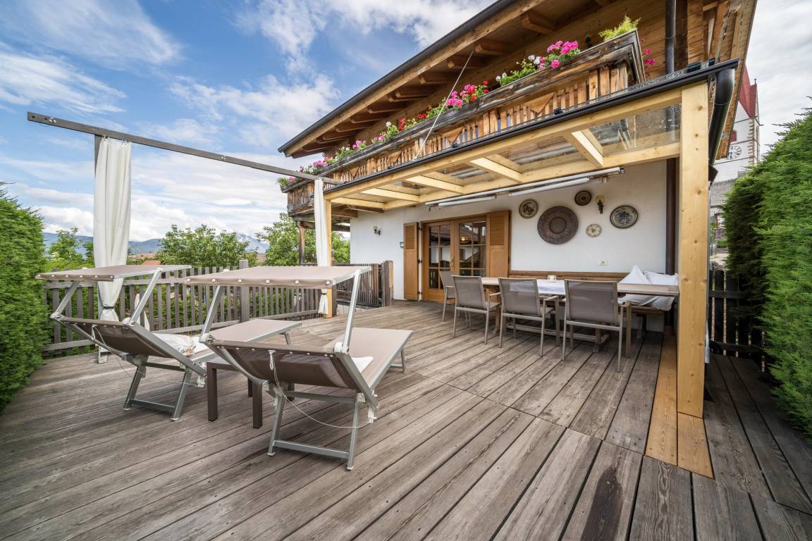 130 M² Chalet ∙ 4 Bedrooms ∙ 8 Guests - Bolzano