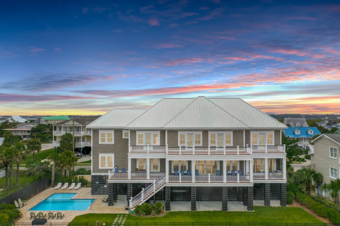 557 M² House ∙ 7 Bedrooms ∙ 18 Guests - Murrells Inlet, SC