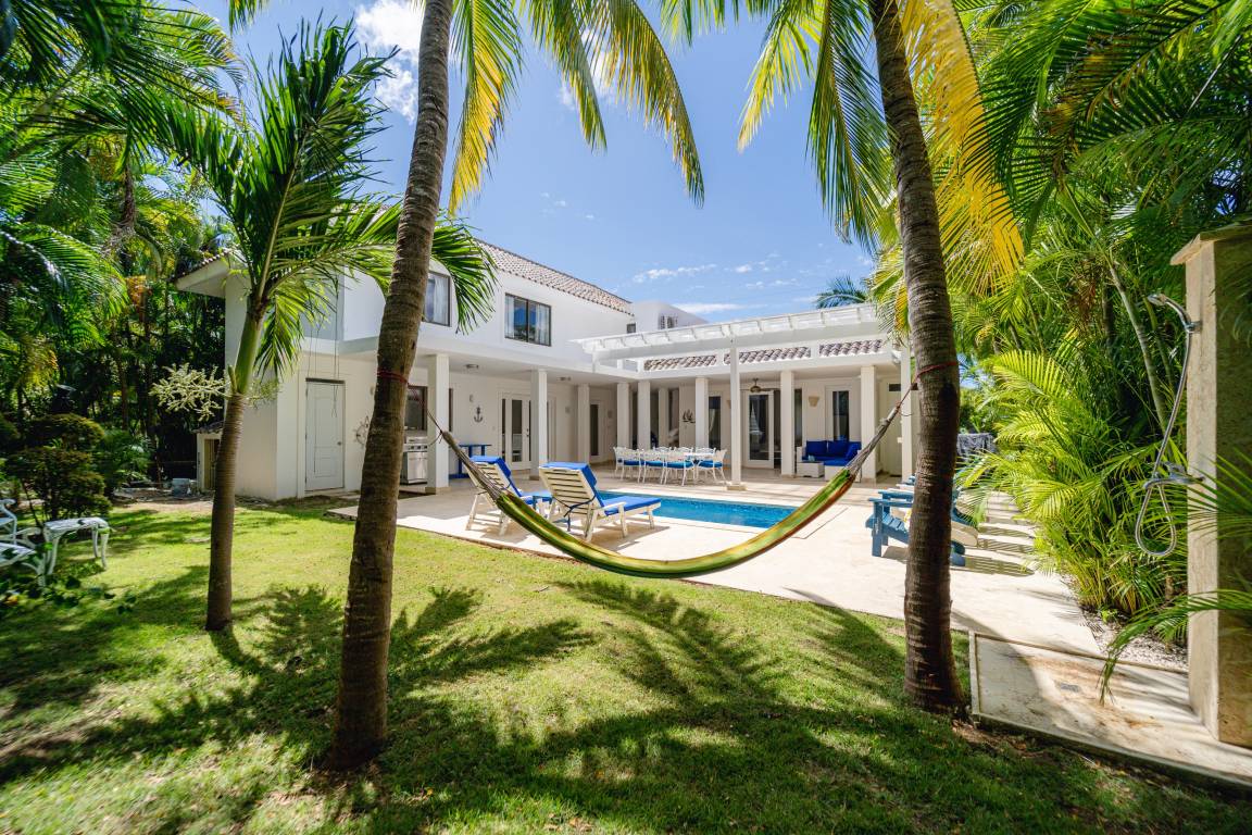 2000 M² Villa ∙ 4 Schlafzimmer ∙ 10 Gäste - Punta Cana