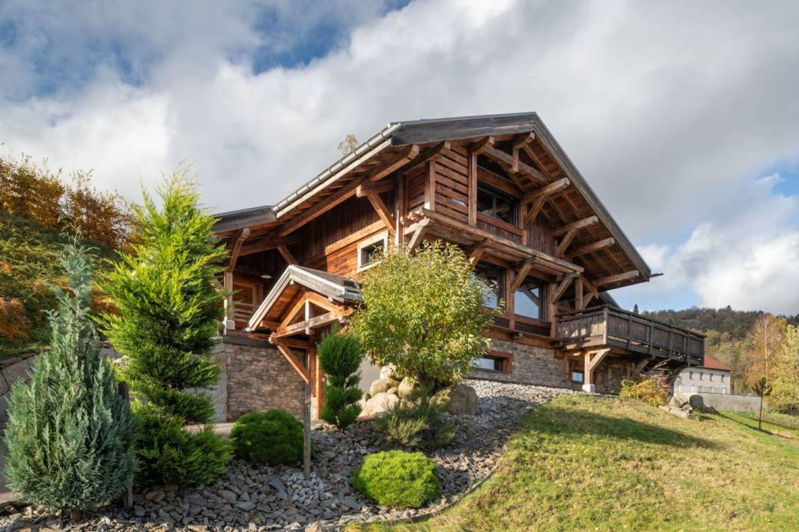 205 M² Huis ∙ 4 Slaapkamers ∙ 12 Gasten - La Bresse