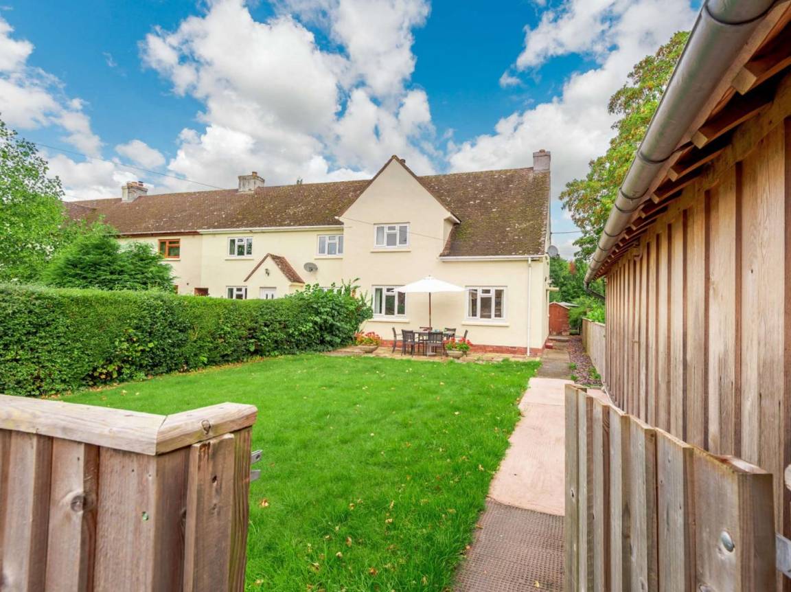 Cottage ∙ 3 Bedrooms ∙ 6 Guests - Hay-on-Wye