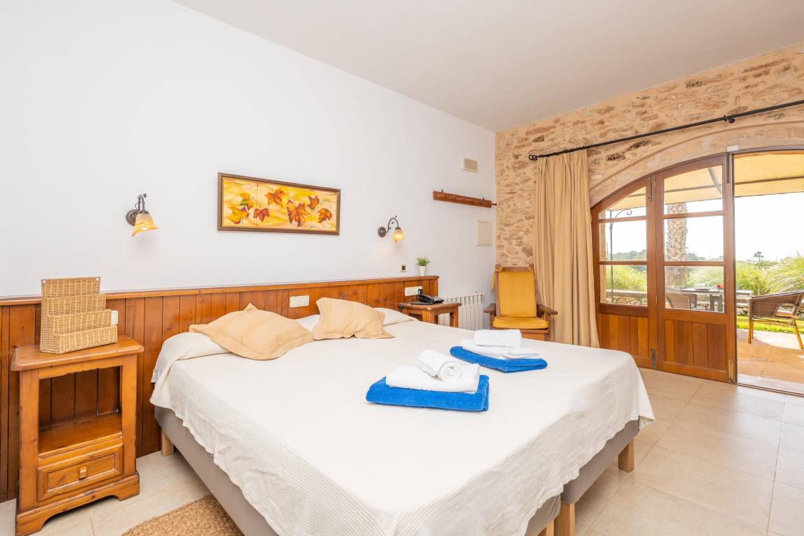 18 M² Hotel ∙ 1 Slaapkamer ∙ 2 Gasten - Santanyí