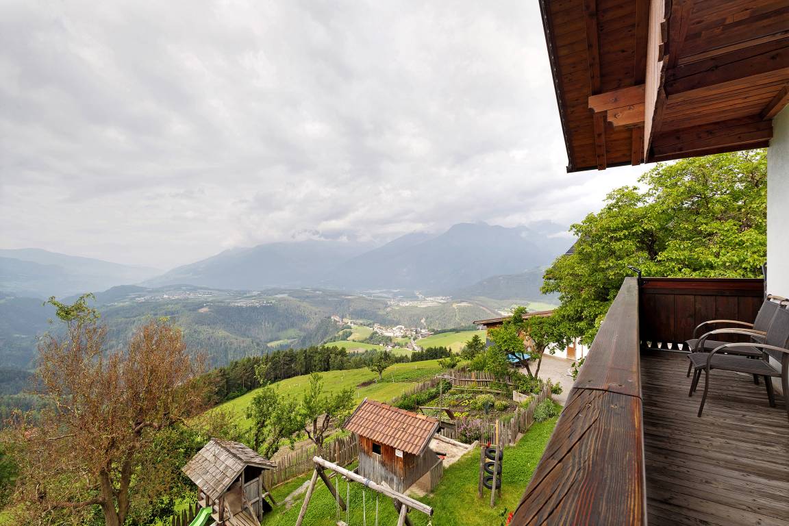 72 M² Apartment ∙ 2 Bedrooms ∙ 5 Guests - Brixen