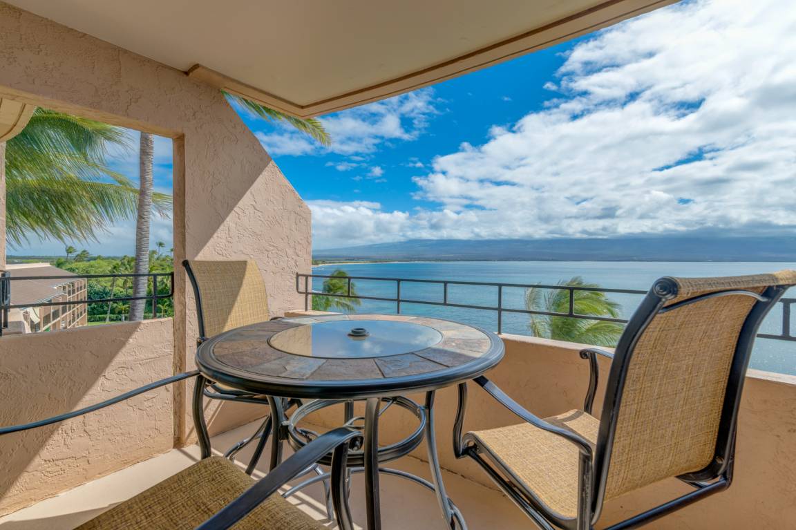 99 M² Condo ∙ 2 Bedrooms ∙ 4 Guests - Kahului, HI