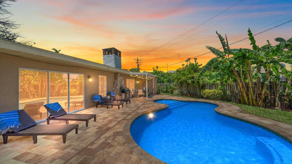 282 M² House ∙ 4 Bedrooms ∙ 11 Guests - Sarasota, FL