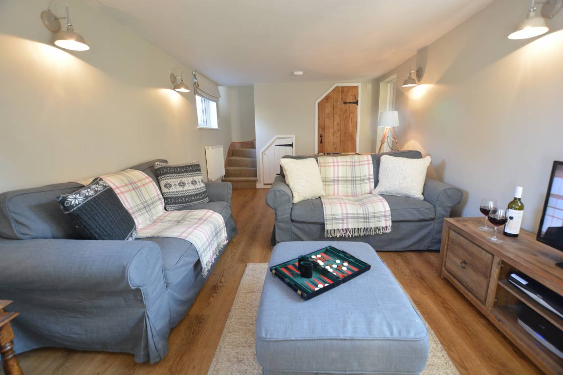 Cottage ∙ 2 Bedrooms ∙ 4 Guests - Woodbridge, UK