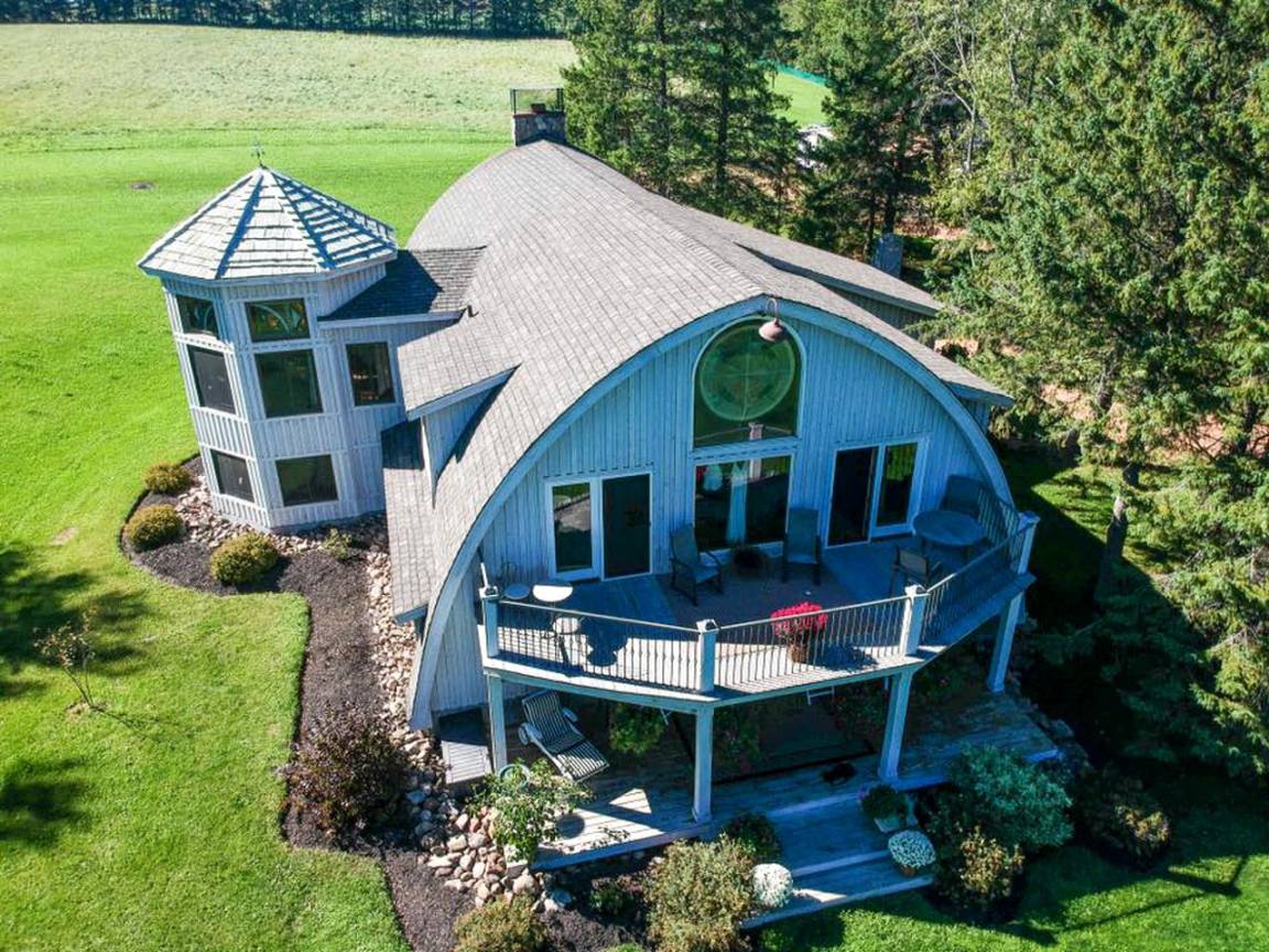 Farmhouse ∙ 1 Bedroom ∙ 2 Guests - Wisconsin