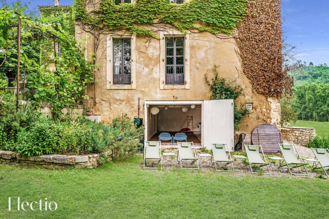 450 M² Maison De Vacances ∙ 5 Chambres ∙ 15 Personnes - Apt
